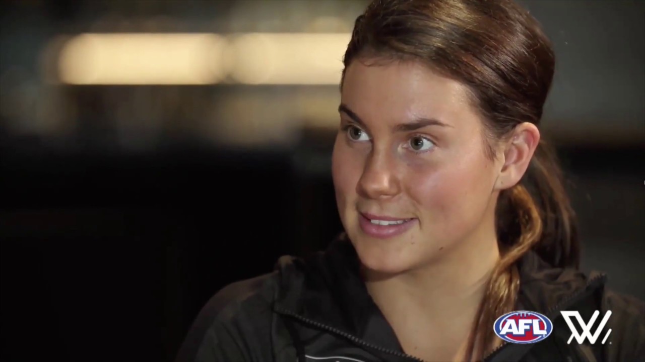 Deb chats with Libby Birch - YouTube