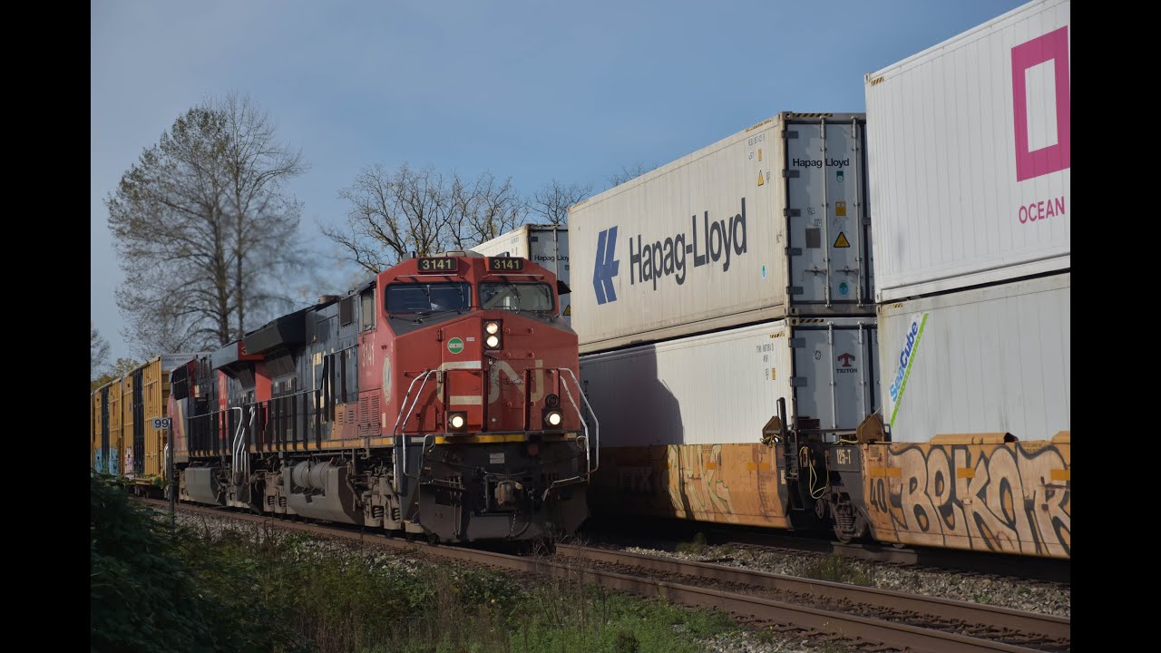 CN Intermodal Meets CN Manifest at Glen Valley BC - YouTube
