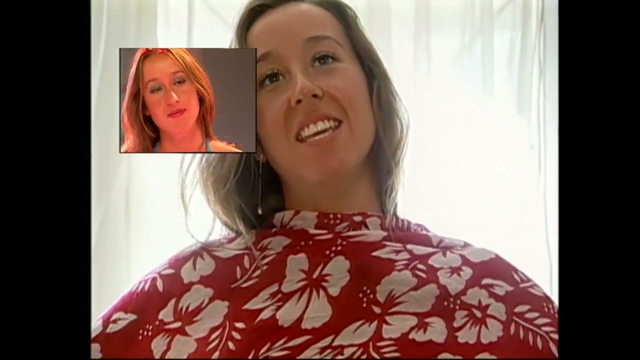 Francisca Lopez - Cuerpos Pintados en Rojo - YouTube