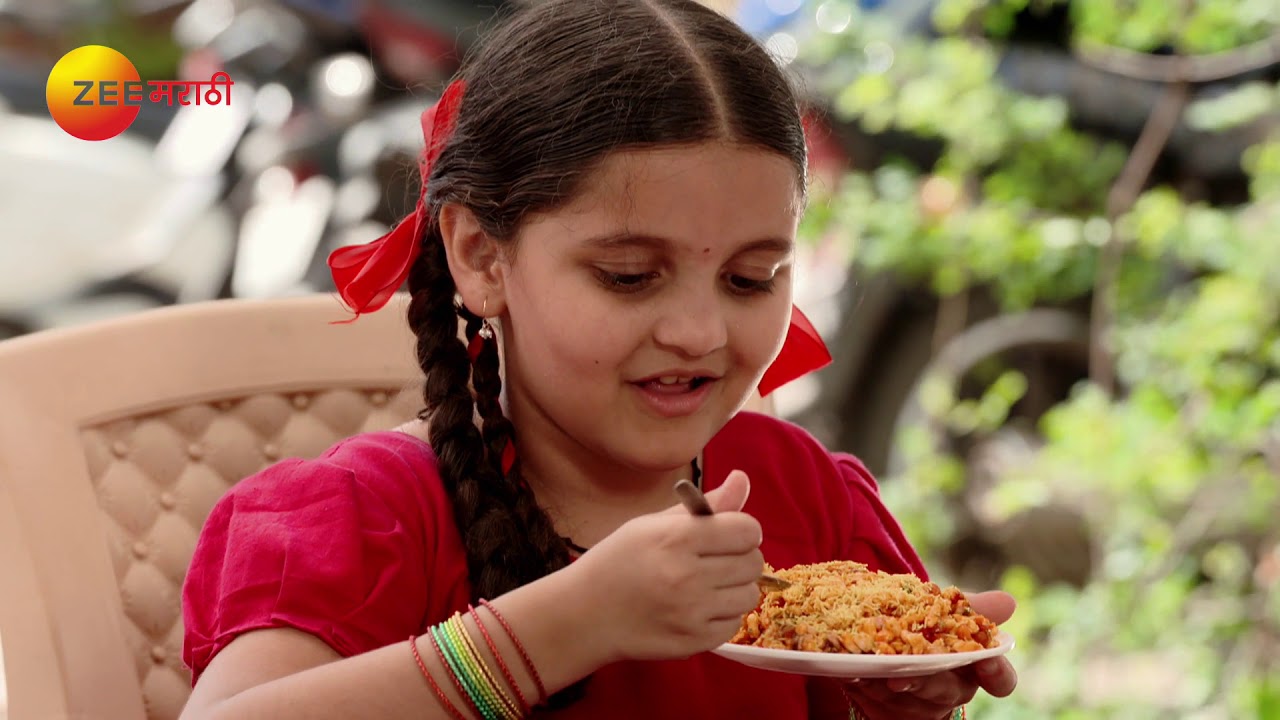 Tuzhat Jeev Rangala - best scene - 982 - Hardik Joshi, Akshaya Deodhar ...