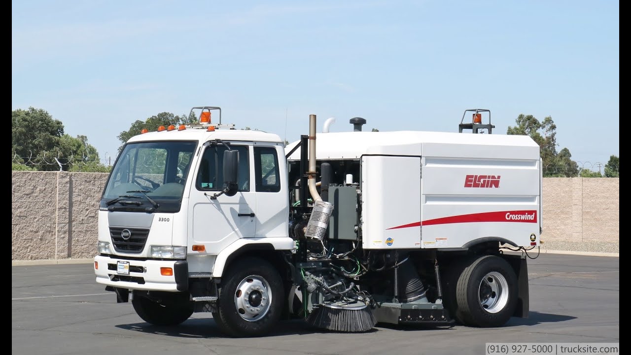 2008 UD 3300 Elgin Crosswind J Air Sweeper - YouTube