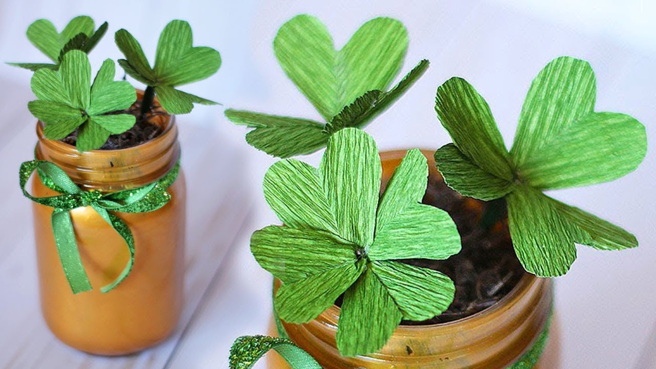 How To Make Crepe Paper Clovers ☘ St. Patrick's Day Crafts - YouTube
