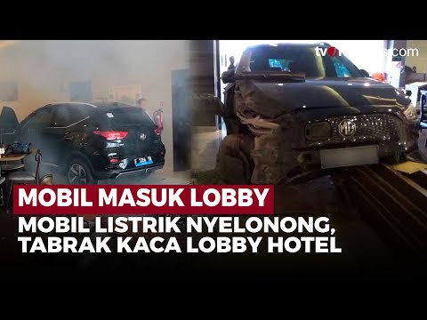 Mobil Nyelonong Masuk Lobby Hotel, Supir Diduga Salah Injak Gas | OneNews Update