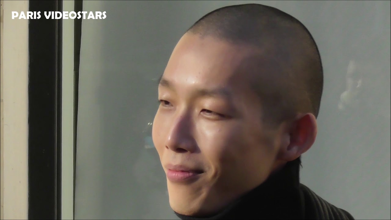 South korean model XU MEEN / Su Min Kim @ Paris Fashion Week 16 january ...