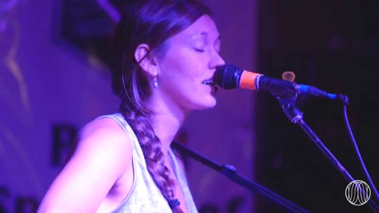 Ira Wolf, Live From The Melody Inn - July 30th 2015 - YouTube