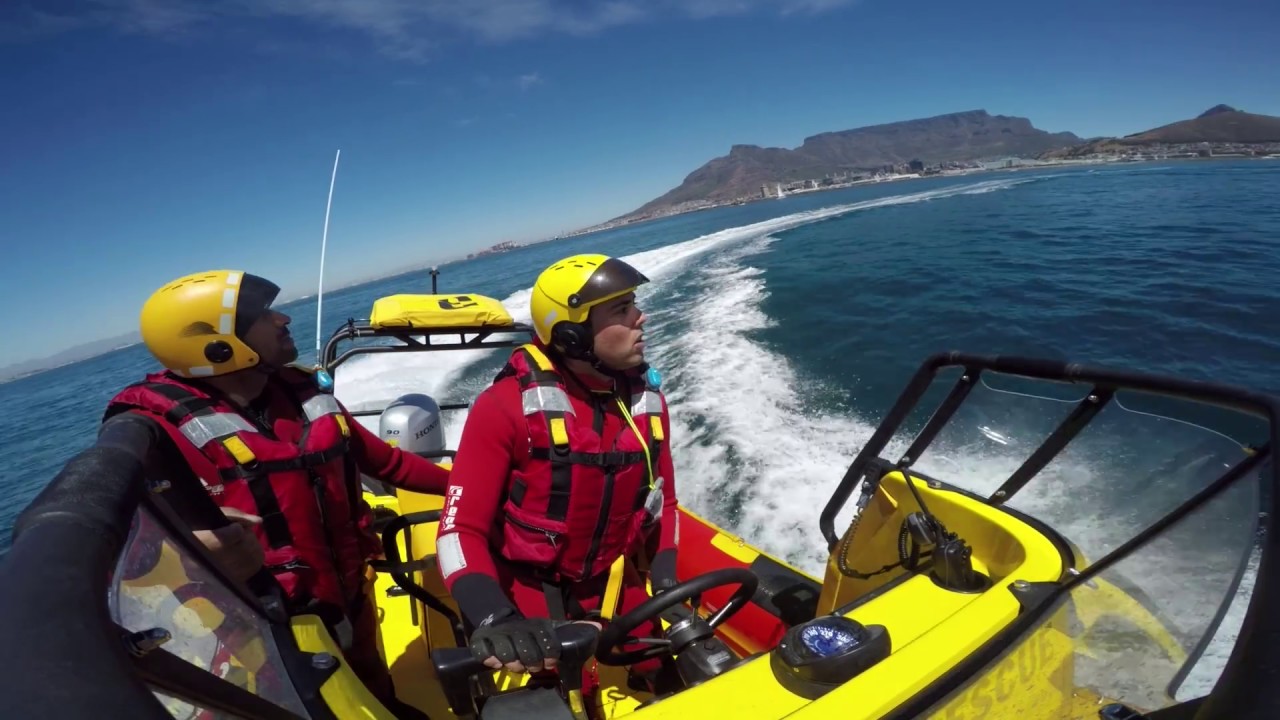 How to stay safe in the ocean - YouTube