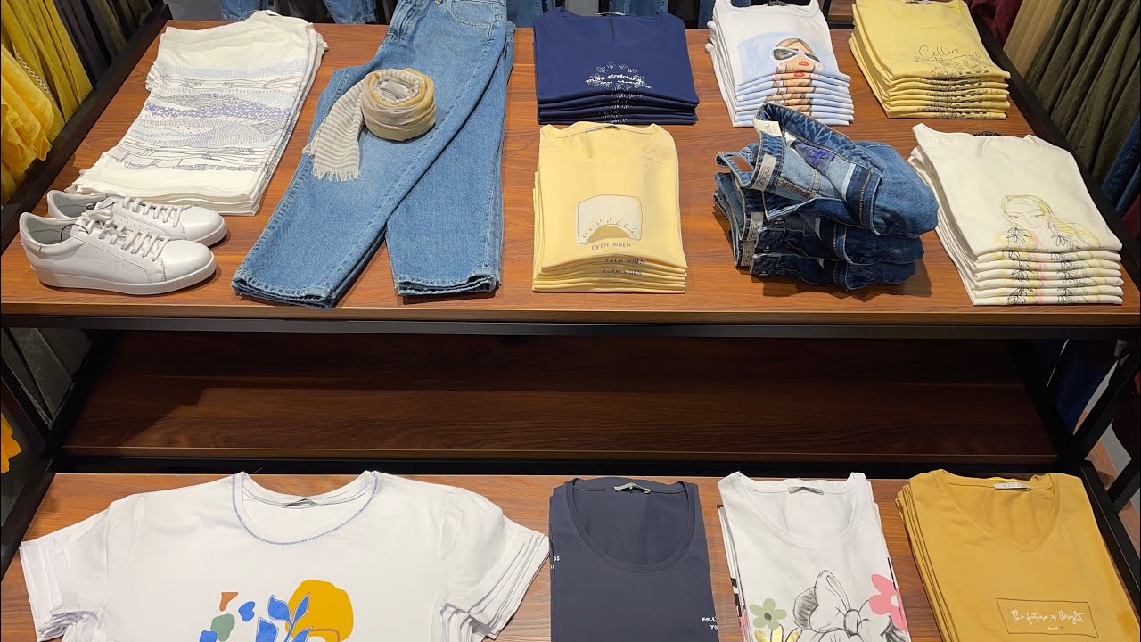 Changing display window #visualmerchandising #designer #education # ...