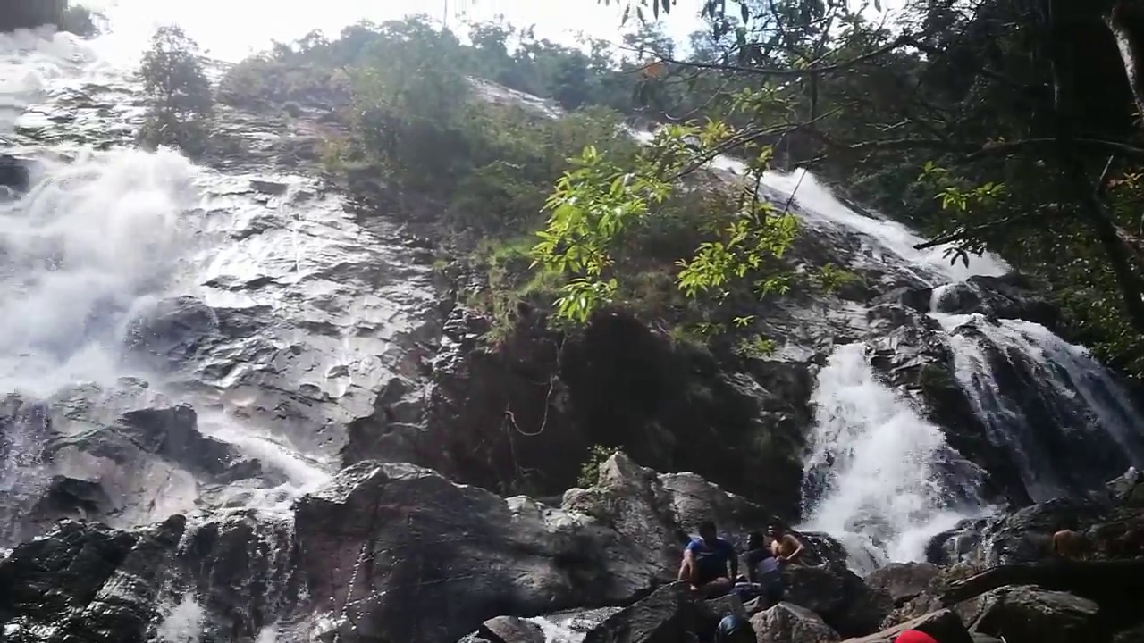 Ton Nga Chang Waterfall in Hatyai (Thailand) - YouTube
