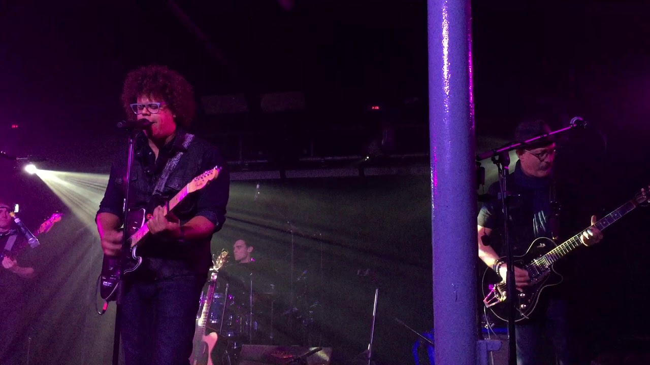 Jake Clemons: Democracy (Leonard Cohen); O2 Academy 2, Liverpool, UK 29 ...