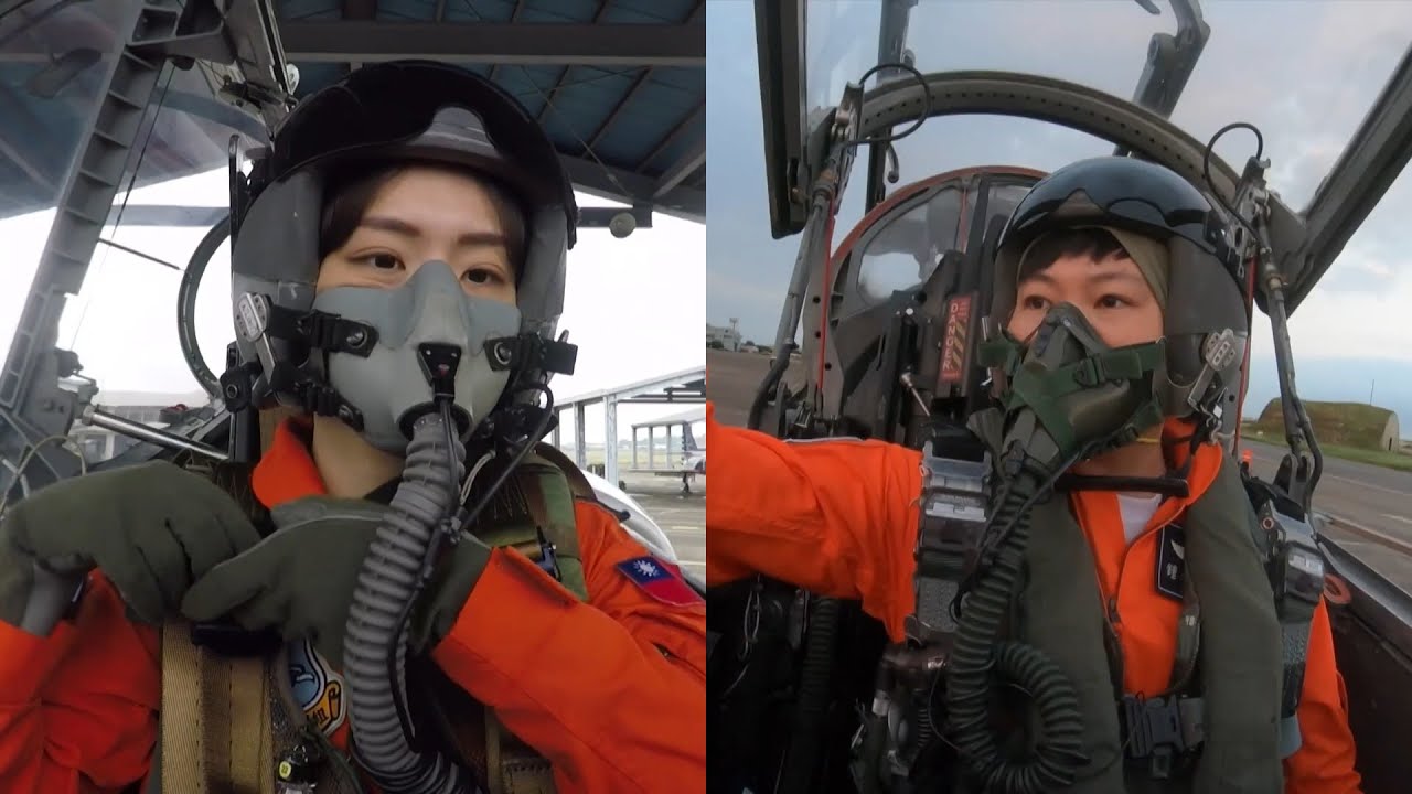 女飛官Female Fighter Pilots Will Fly on Taiwan's National Day Parade 10Oct2022 - YouTube