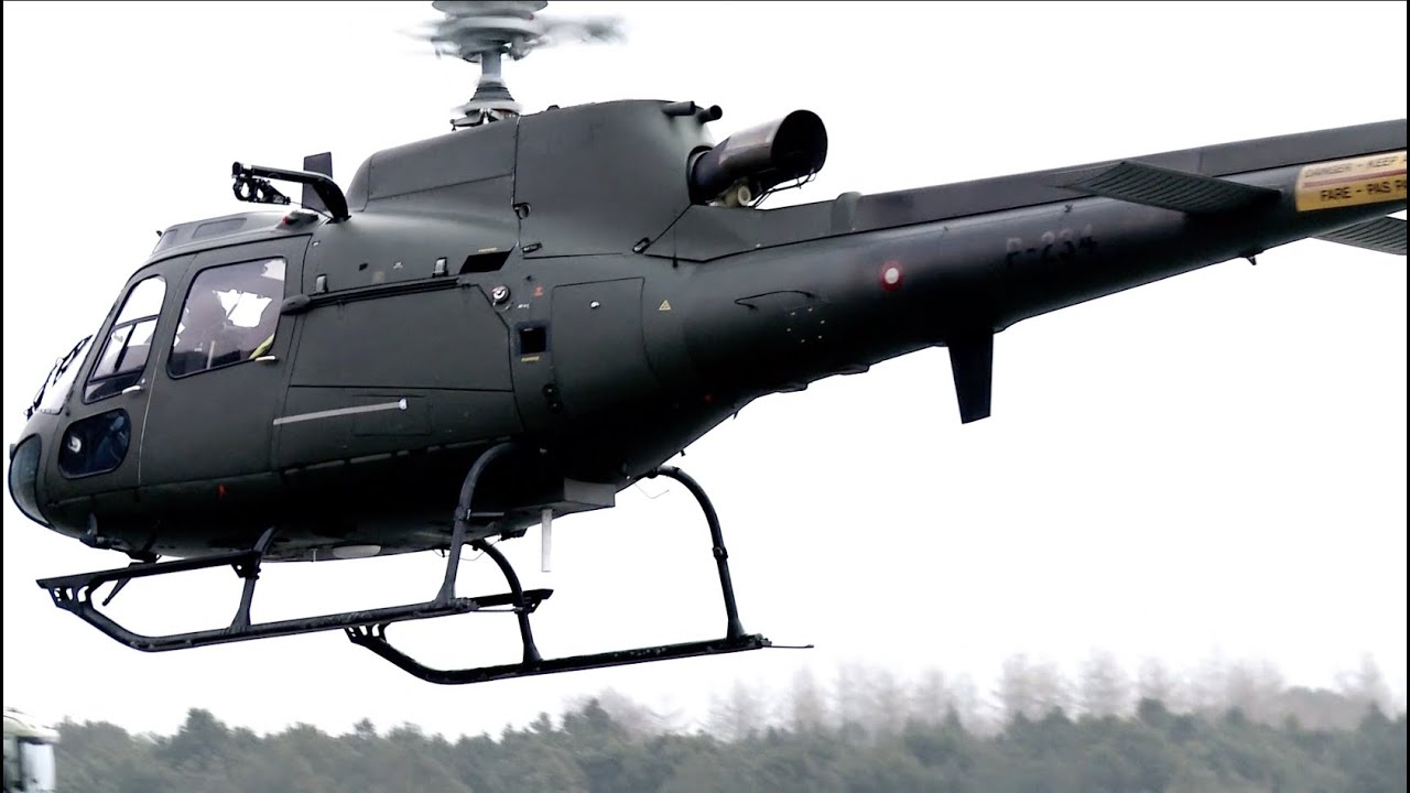 AS-550 FENNEC - YouTube