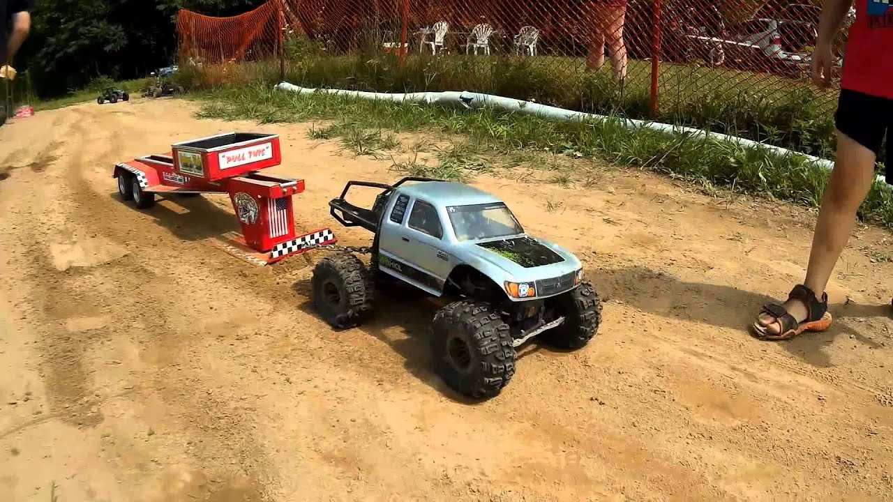 RC Sled Pull time 18lbs - YouTube