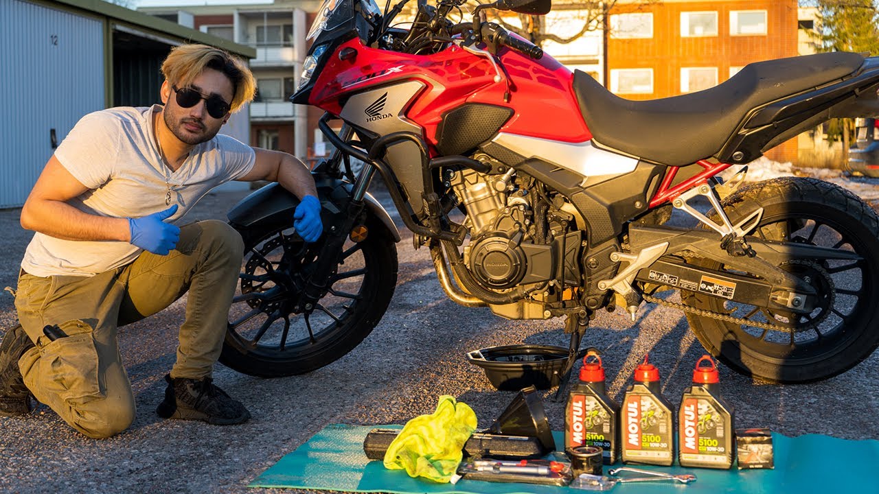 My First Oil and filter Change - CB500X/CB500F - YouTube