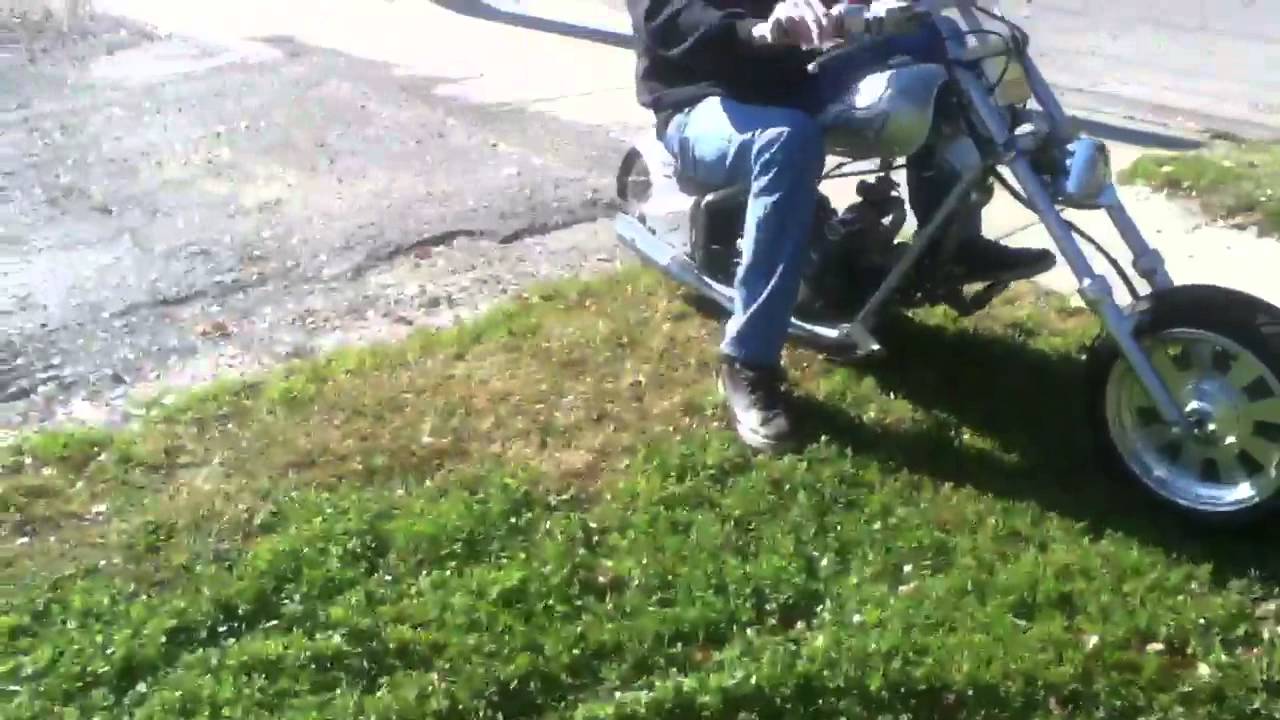 Mini bike burnout fail - YouTube