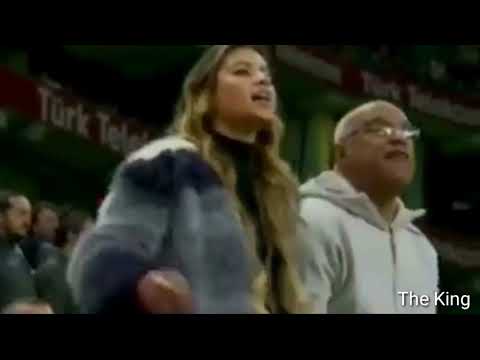 Maicon'a Yapılan Faul Sonrasında İşte Maicon'un Eşi