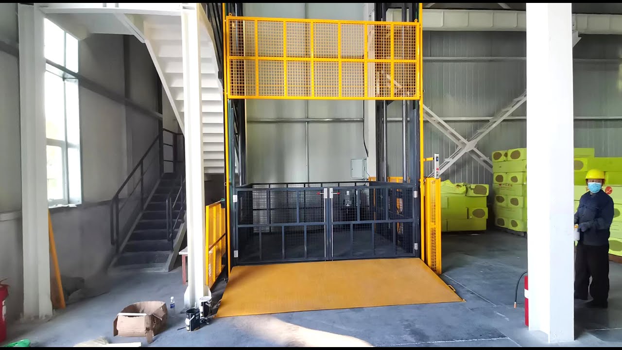 Mechanical Automatic Sliding door CARGO LIFT - YouTube
