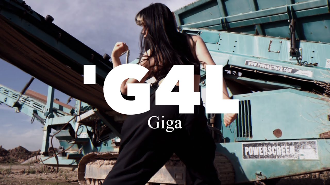 Giga - 'G4L / shoseippoしょせいっぽ[dance improvisation 即興で踊ってみた] - YouTube