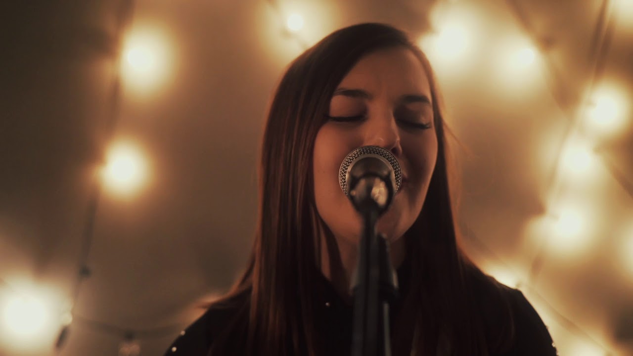 Brigitte Mena - Histrionic (Official Music Video) - YouTube