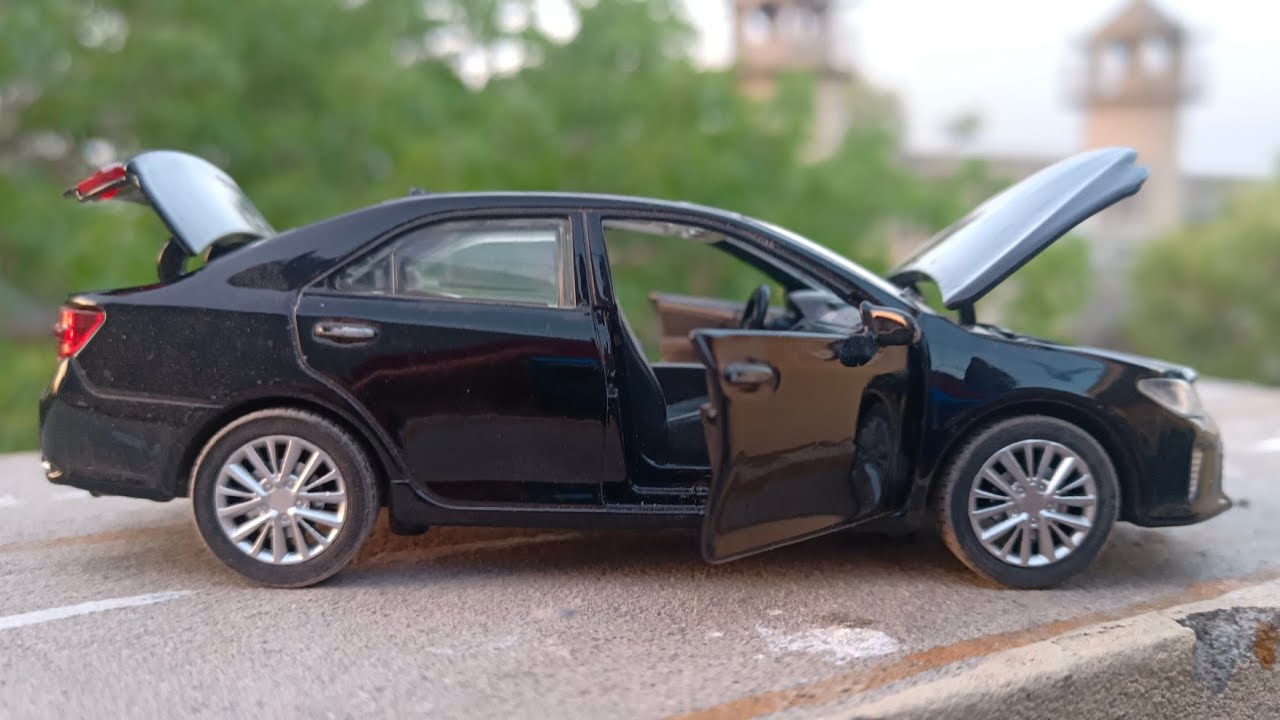 Super Realistic Diecast Model Toyota Camry Car - Diecast Model Car ...