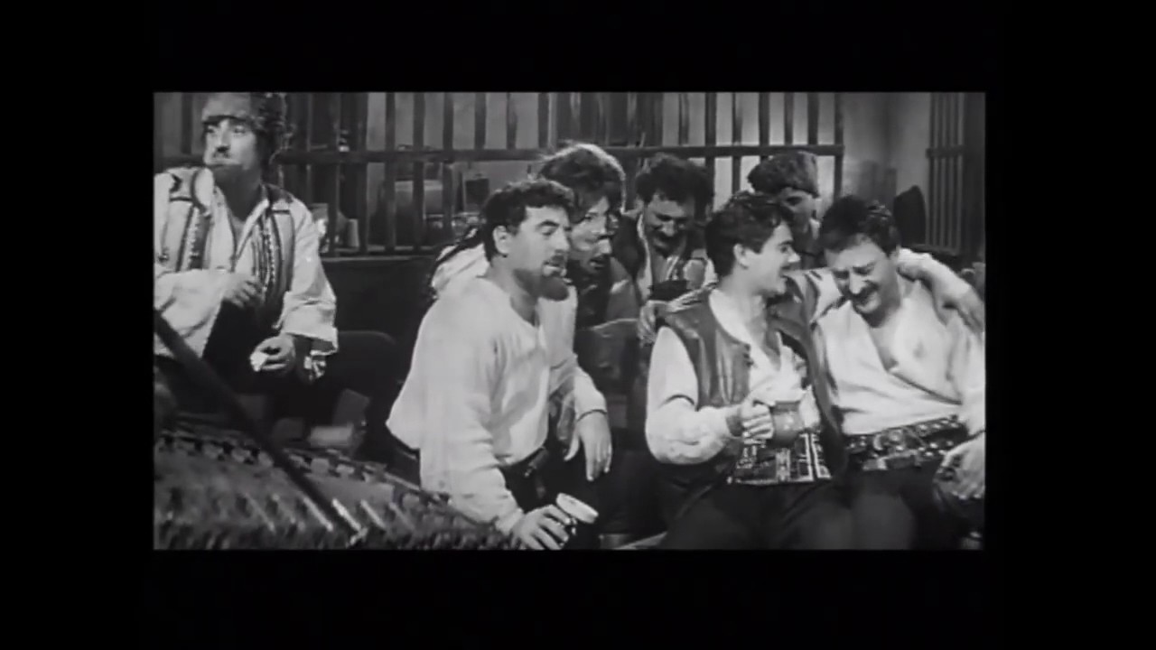 Amza Pellea Ion Besoiu Toma Caragiu Haiducii 1966 - YouTube