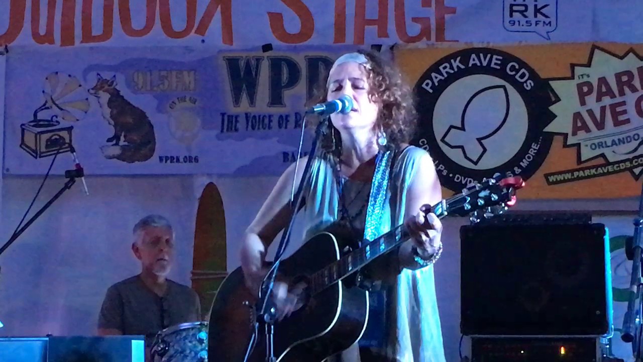 Beth McKee w/special guest Lynn Drury - YouTube