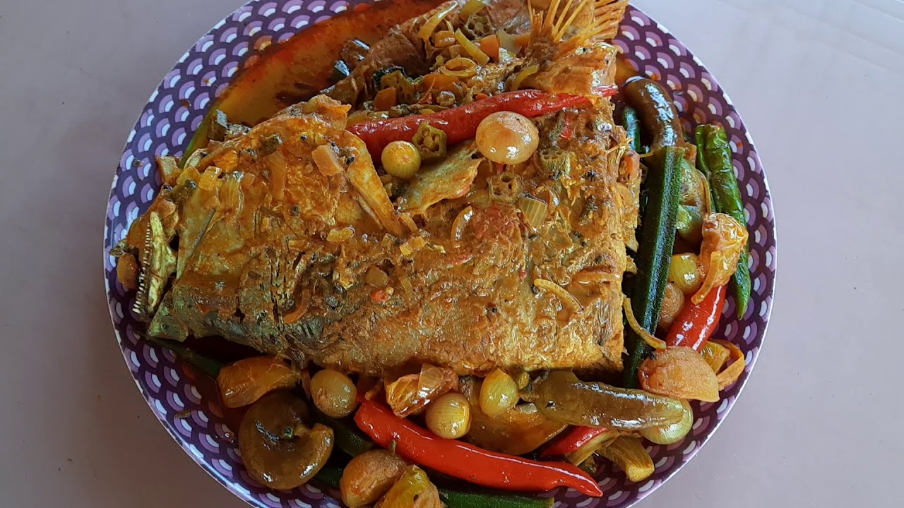 CHENNAI FISH HEAD CURRY(KARI KEPALA IKAN CHENNAI) - YouTube