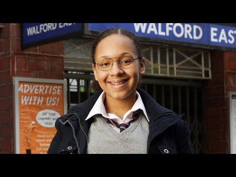 EastEnders - Libby Fox's First Appearance (22nd May 2006) - YouTube