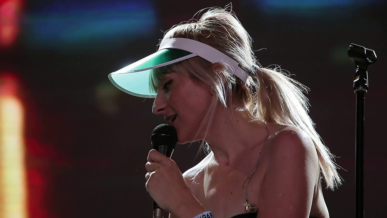 Moonlight Breakfast @ Electric Castle 7 - 2019 - YouTube