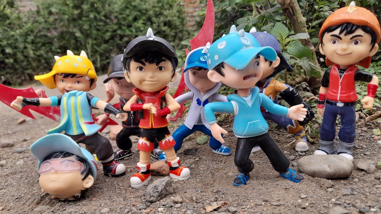 Mencari Mainan Boboiboy, Boboiboy api, air, angin, super - YouTube