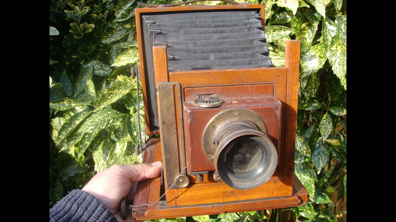 Antique Old Wooden Folding Camera , Wooden Plate Camera With Lens ...
