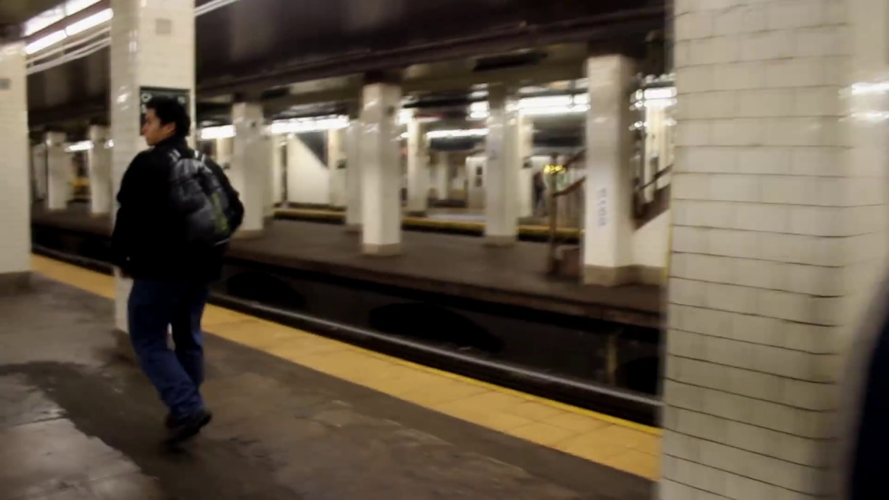 Urban Exploring: NYC Tunnels - YouTube