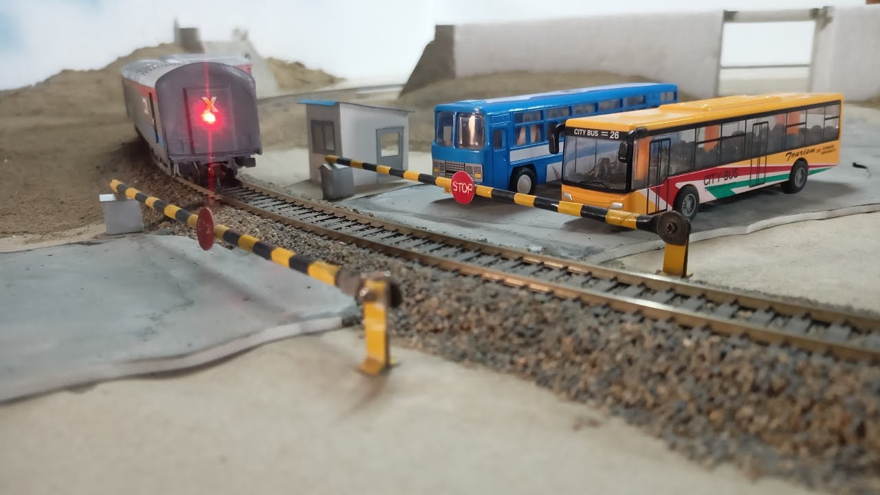 Indian Railway Level Crossing For Model Train || Handmade level ...