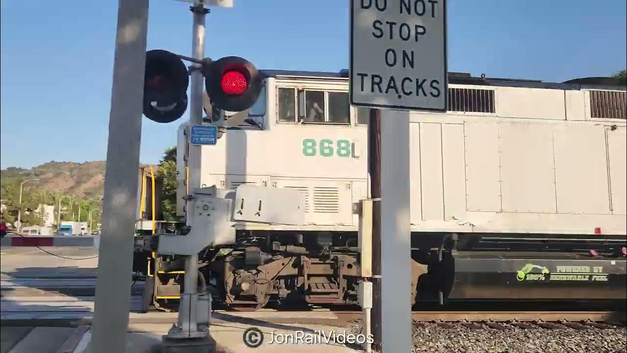 7/22/24 Pre: Metrolink RIV Line M410 with SCAX 868 passes Mission Mill Rd - YouTube