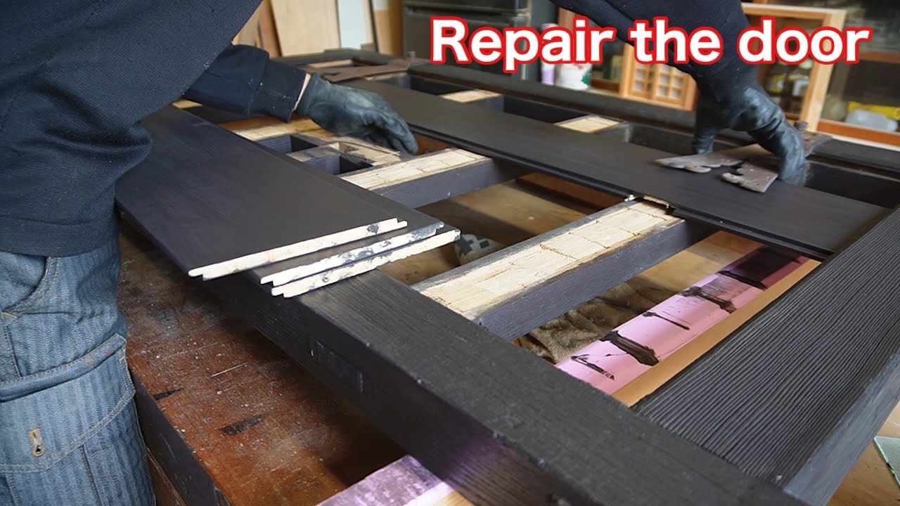 【Repair the door】 Joinery work - YouTube