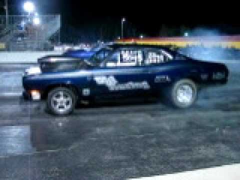 1974 Plymouth Duster 440 - YouTube