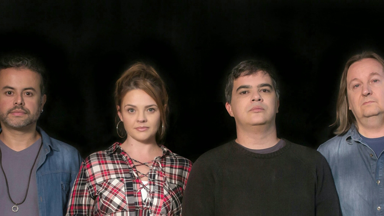 LIVE BANDA LA GRINGA - O FUNIL BAR - YouTube