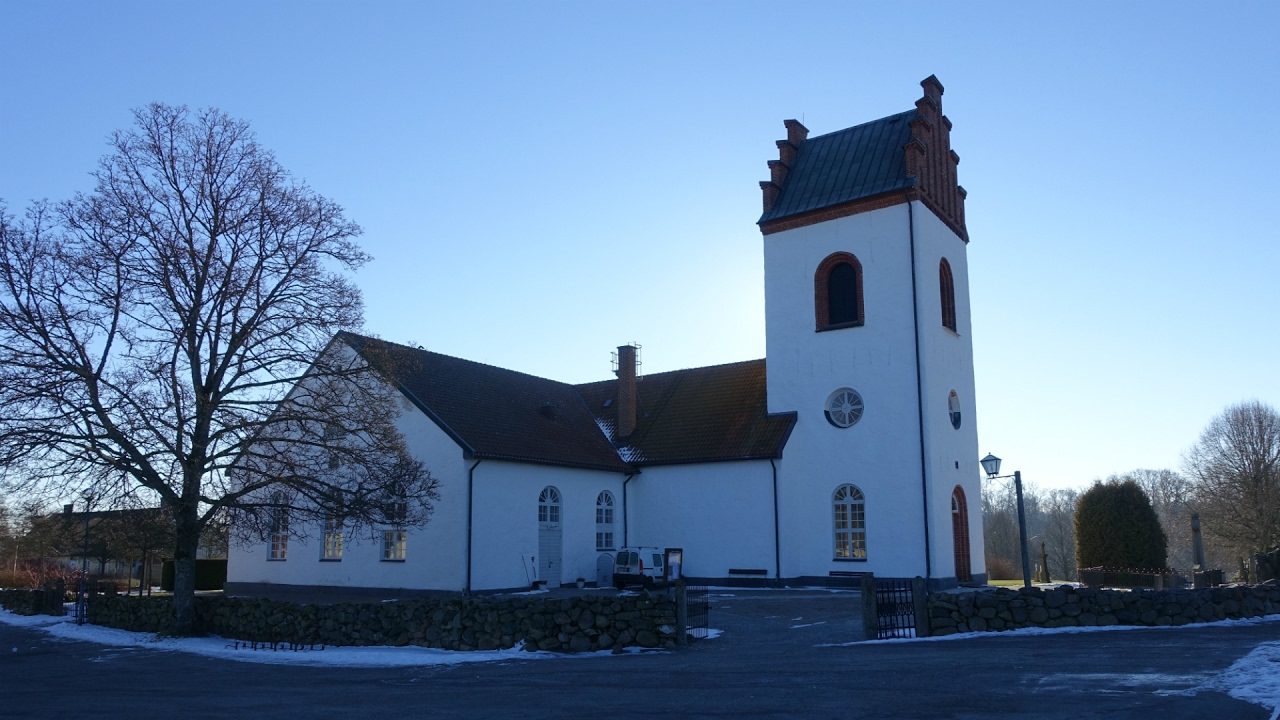 Stoby kyrka Skåne - YouTube