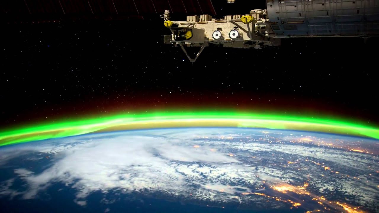 Earth From ISS | Time Lapse HD - YouTube