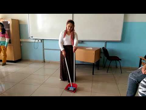 Ev Hanımı