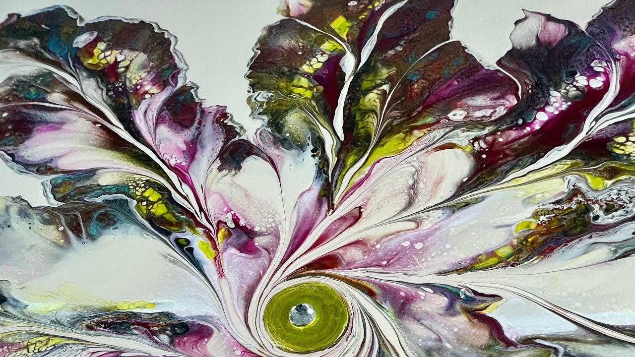 Fluid Art and creating a Flower focal point 🌸 Botanical pour technique ...