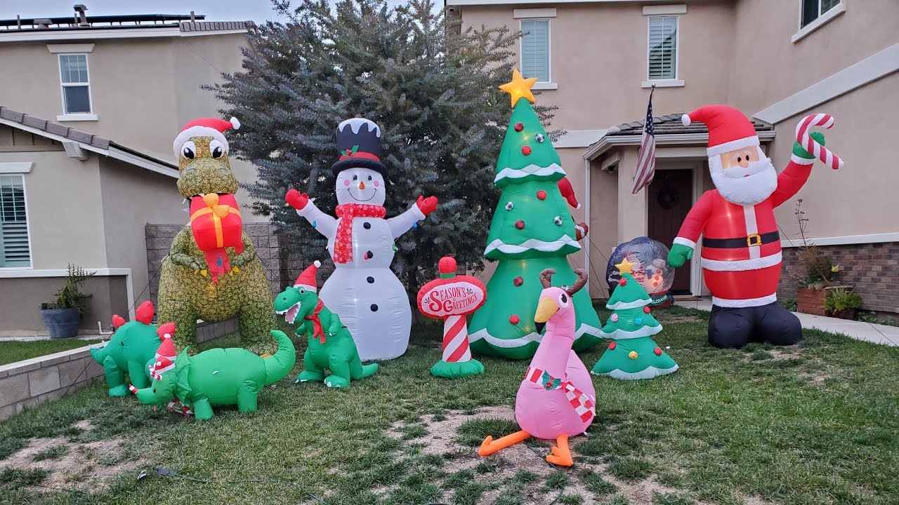 2022 CHRISTMAS INFLATABLE DISPLAY - YouTube