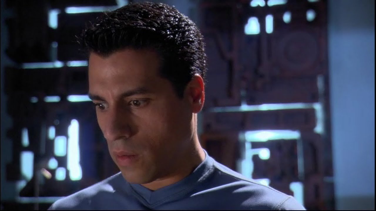 Dr. Peter Grodin (Stargate Atlantis SGA) - YouTube