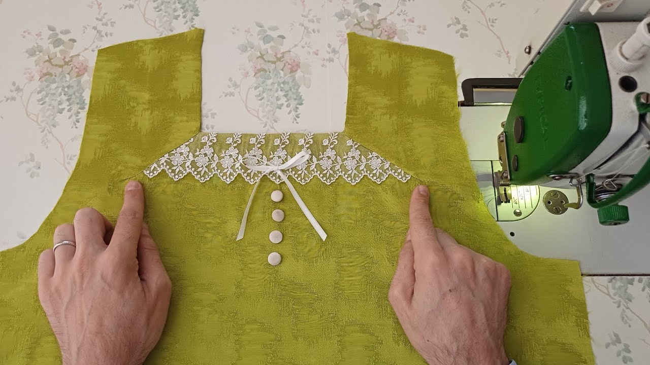 The secret to successful neck stitching with lace for beginners - YouTube