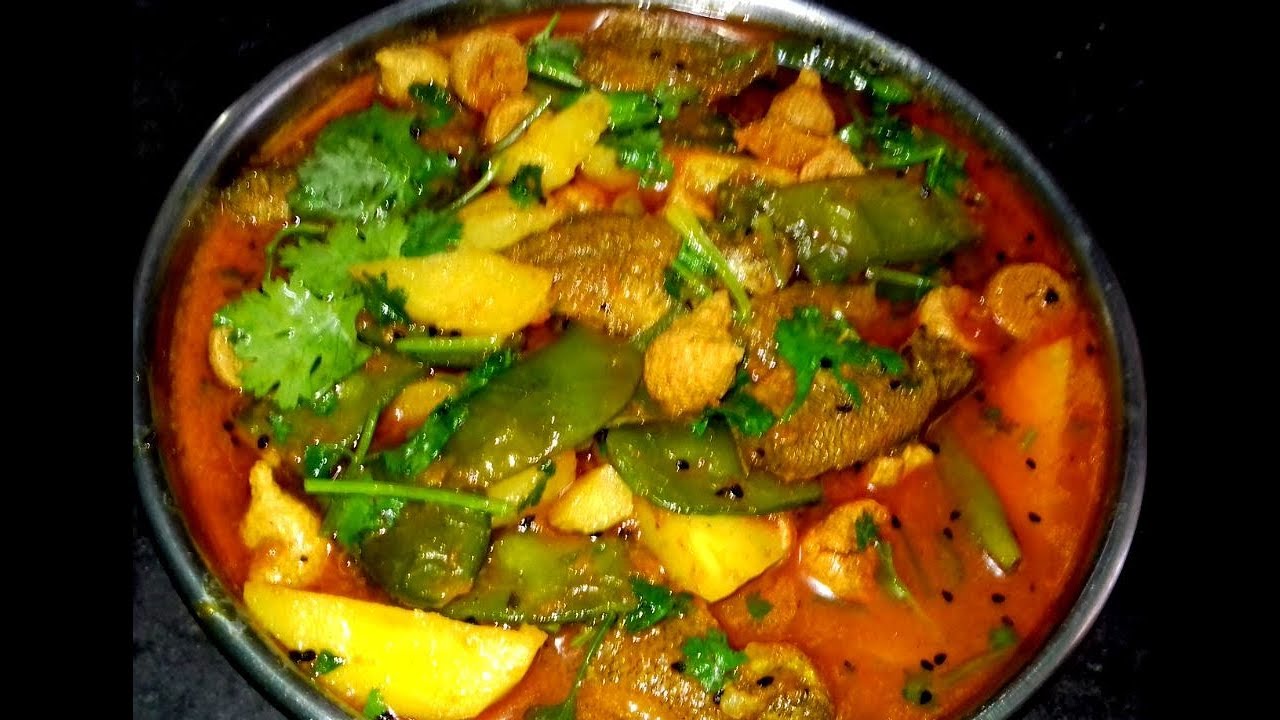 Kholshe Macher Jhal // খোলসে মাছের ঝাল সিম দিয়ে এই শীতে একেবারে জমে ...