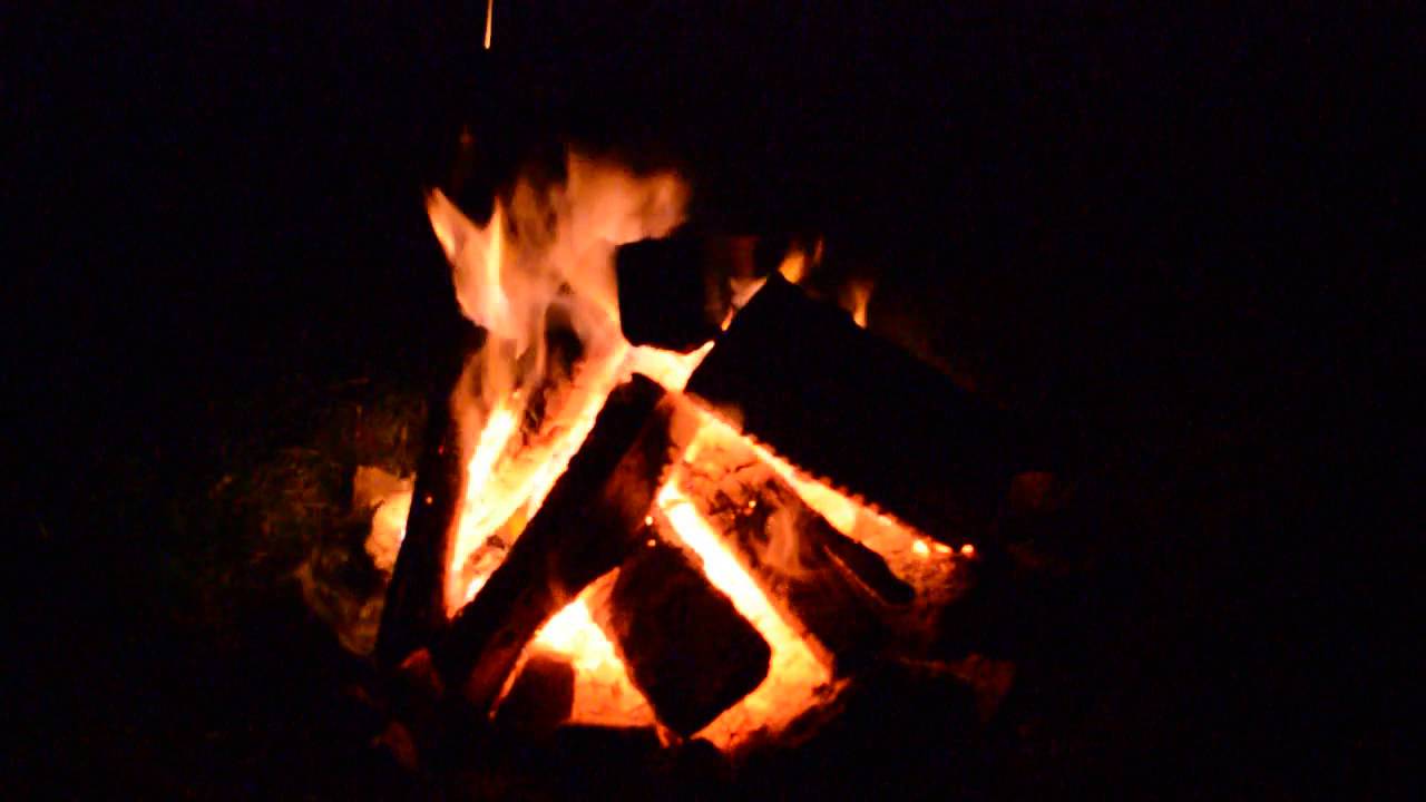 Relaxing Real Campfire - YouTube