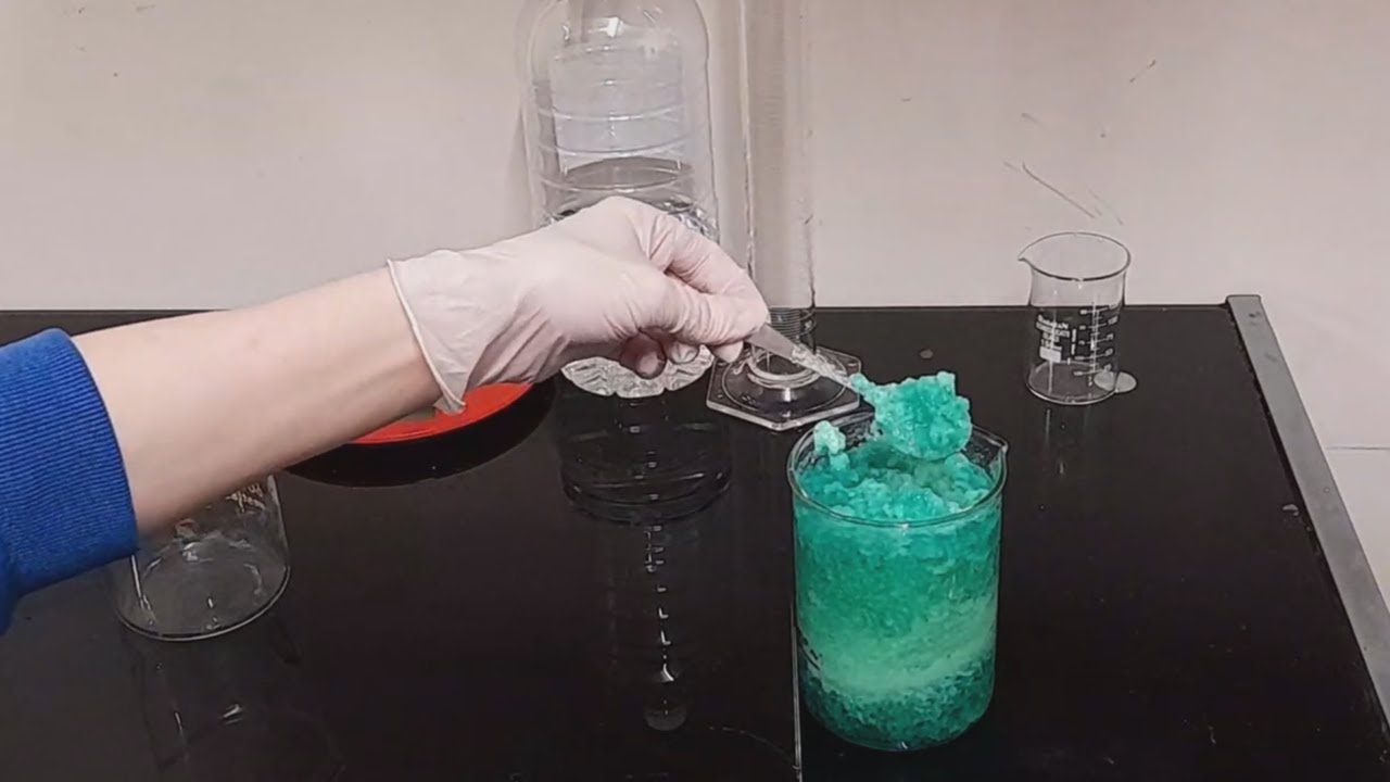 Synthesis of Nickel Carbonate [SHORT HD] - YouTube