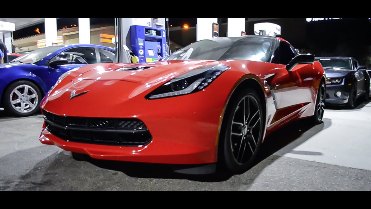 C7 vs Camaro SS - YouTube