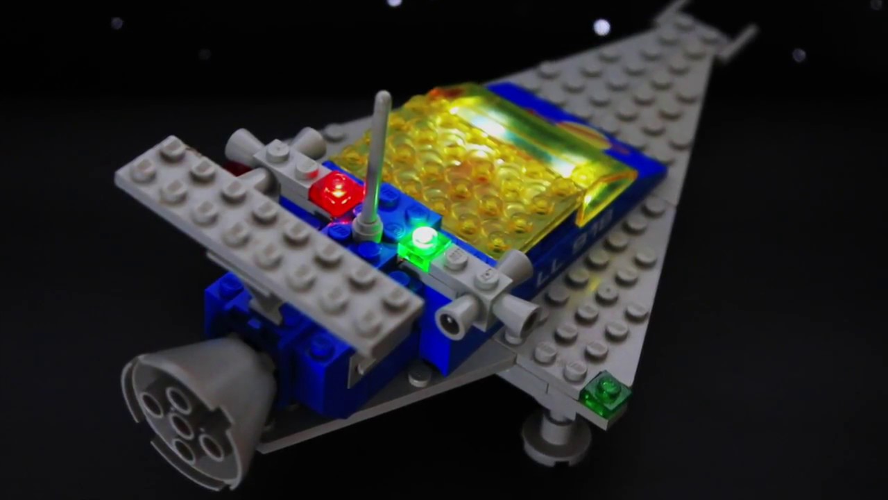 Lighting up the 918 One Man Spaceship - YouTube