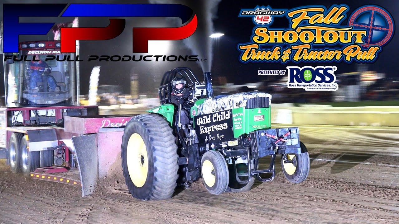 Full Pull Productions Tractor Pull at Dragway 42: Hot Farm Tractors ...