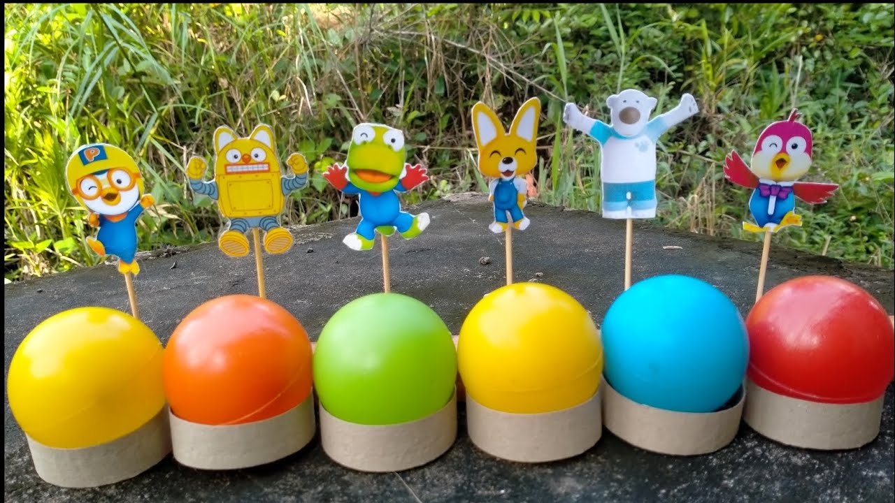 Bermain bola karakter bersama pororo, eddy,loppy,petty,pobby,rodi,harry ...